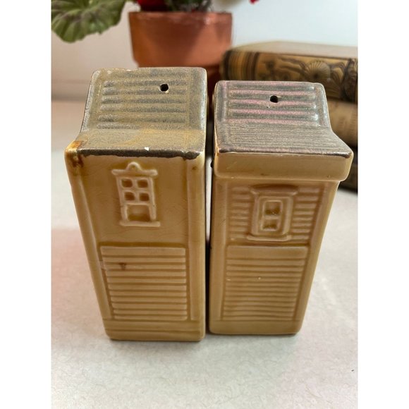 Enesco | Kitchen | Vintage Enesco Western Town Salt Pepper Shakers ...